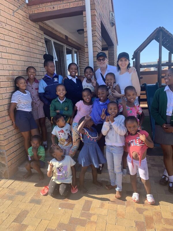Besuch von Chrigi und Claudia im Ikhaya Lekamva Children’s Home Langa